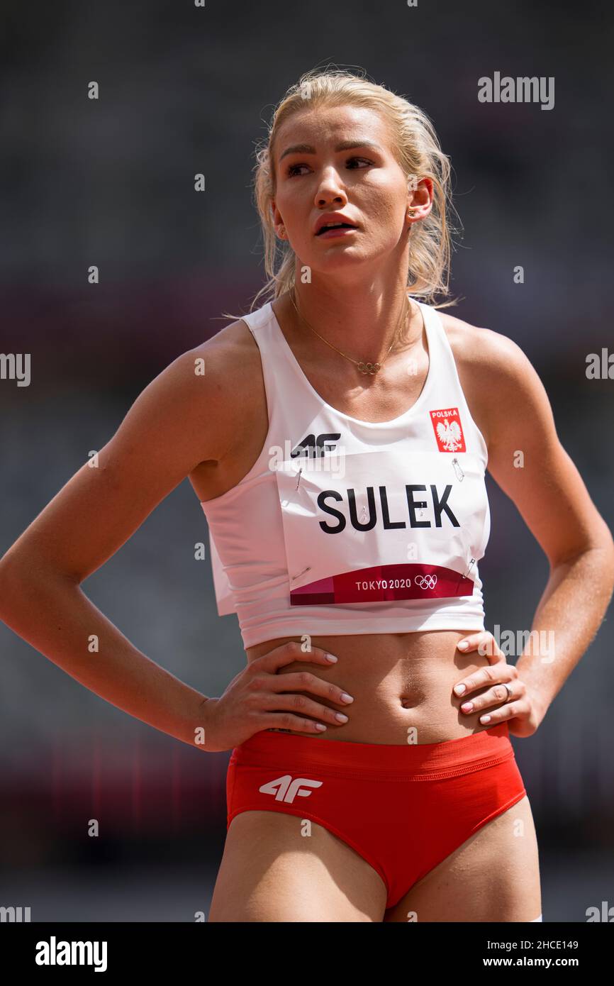 Adrianna Suek participating in the 100-meter hurdles of the heptathlon ...