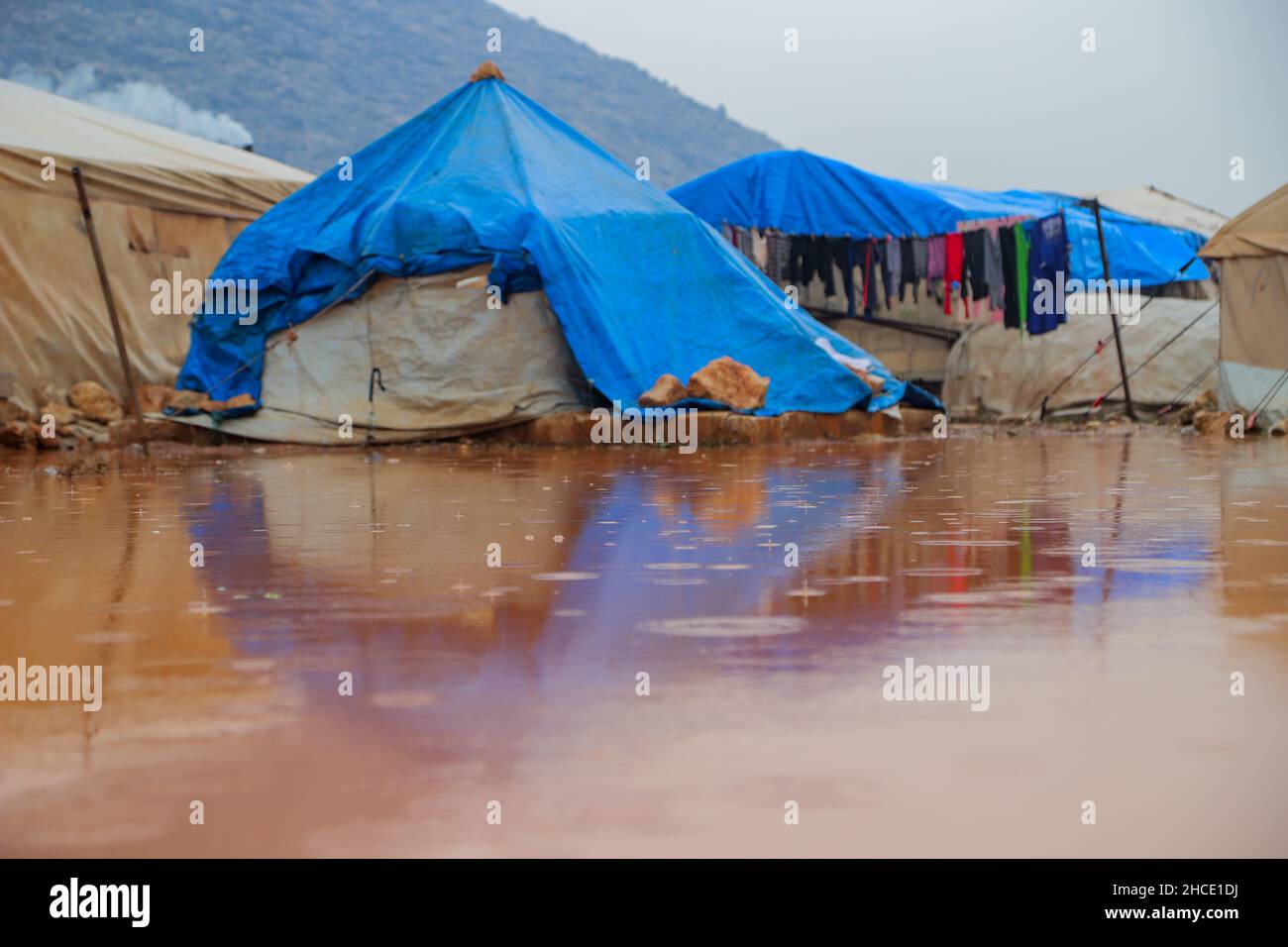 Flood flooded tents hi-res stock photography and images - Alamy