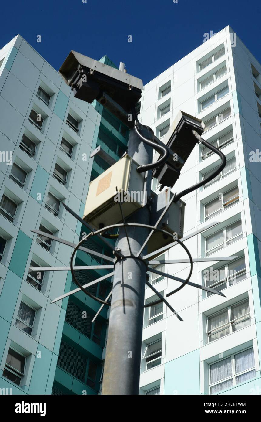 Composite cladding hi-res stock photography and images - Alamy