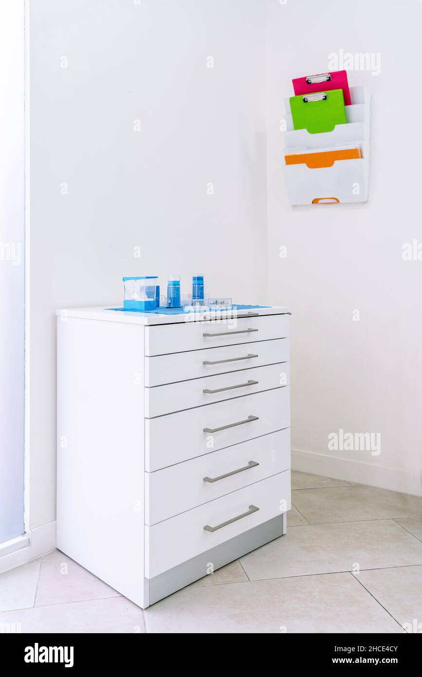 Tool chest organization hi-res stock photography and images - Alamy