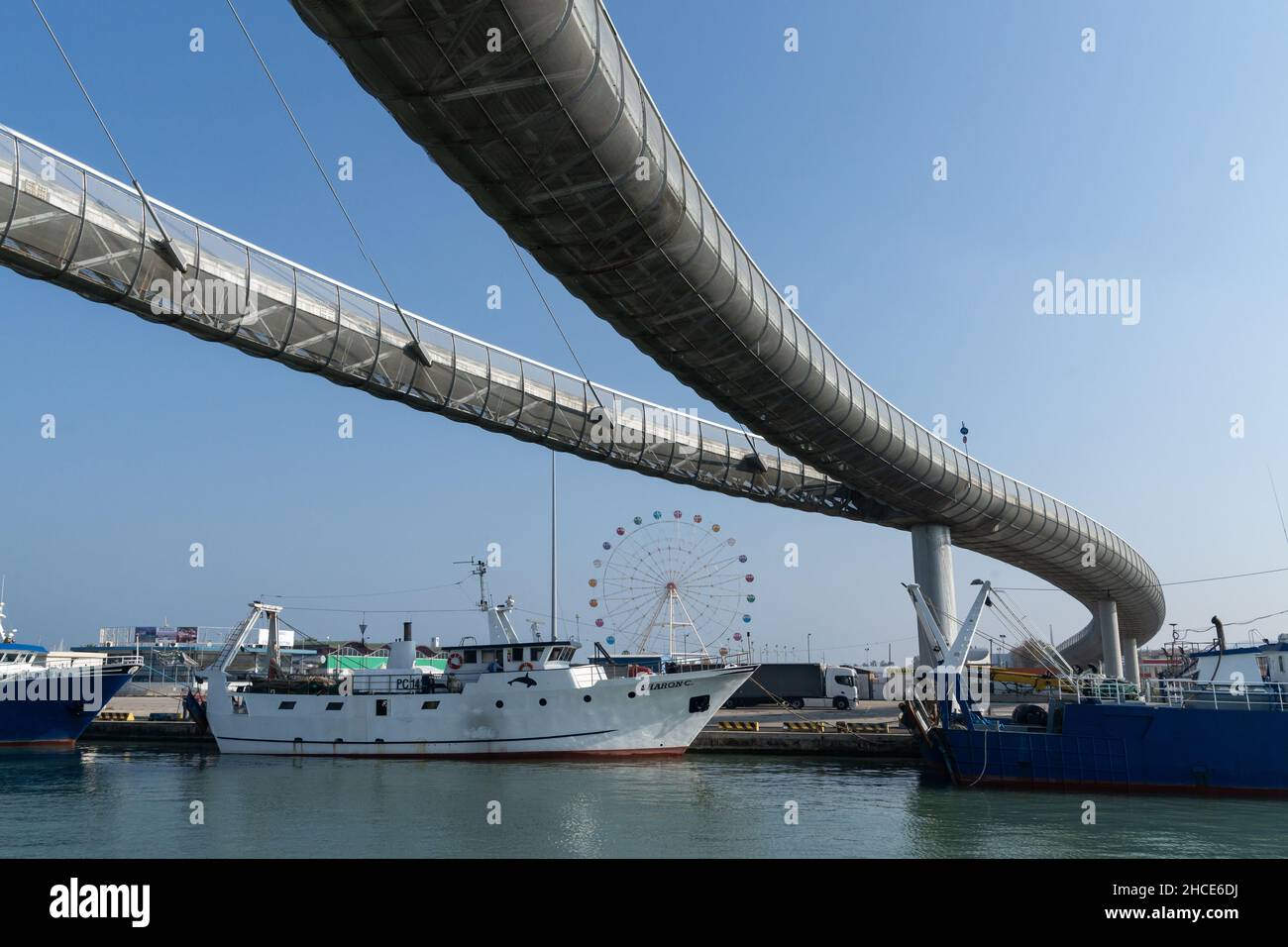 Cityscape, Bridge of the Sea, Pedestrian Bridge on the Pescara River ...