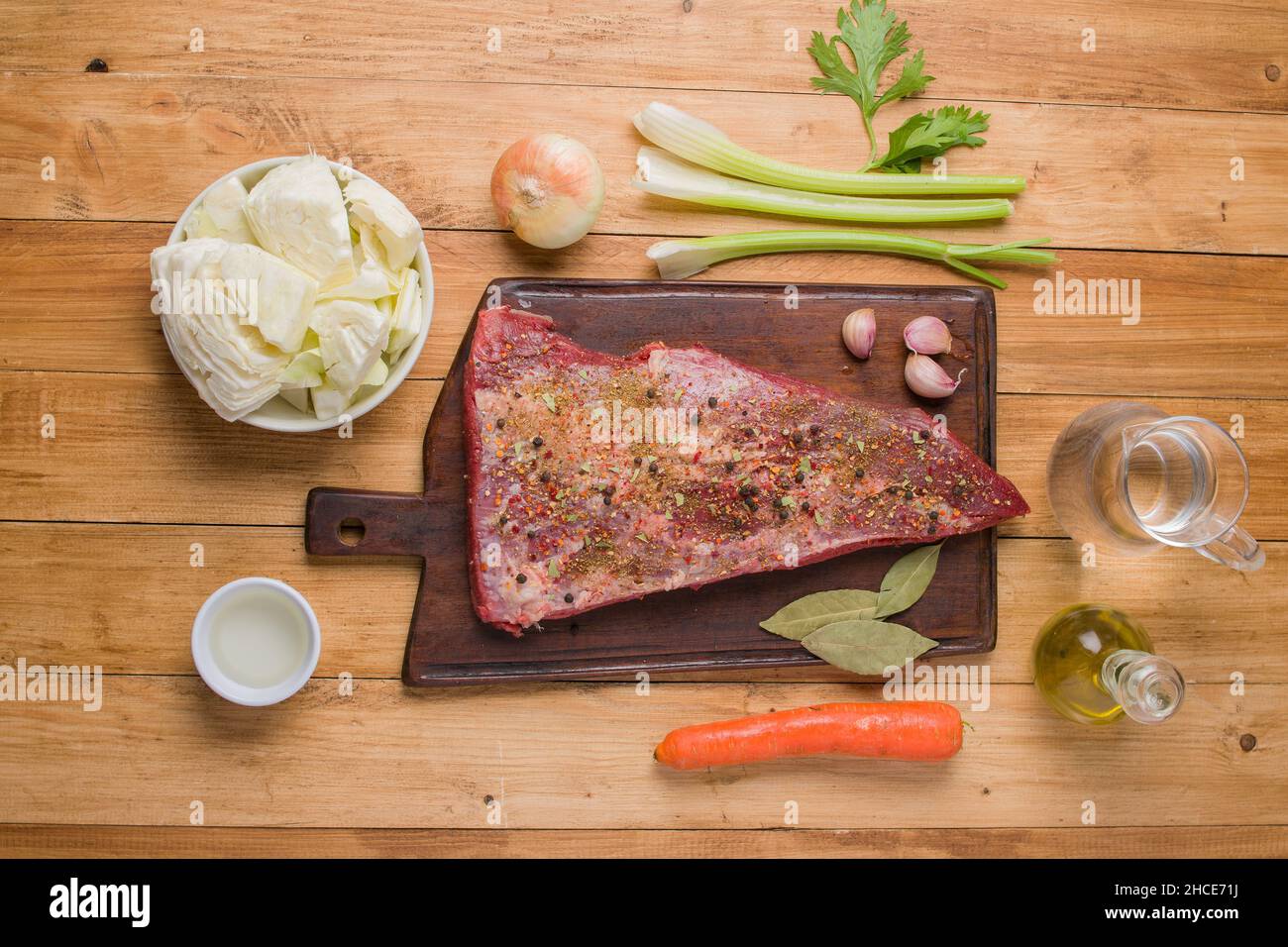 Raw corned beef hi-res stock photography and images - Alamy