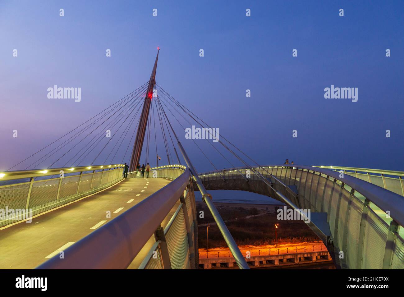 The Bridge of the Sea of Pescara at night, Abruzzo, Italy, Europe Stock ...