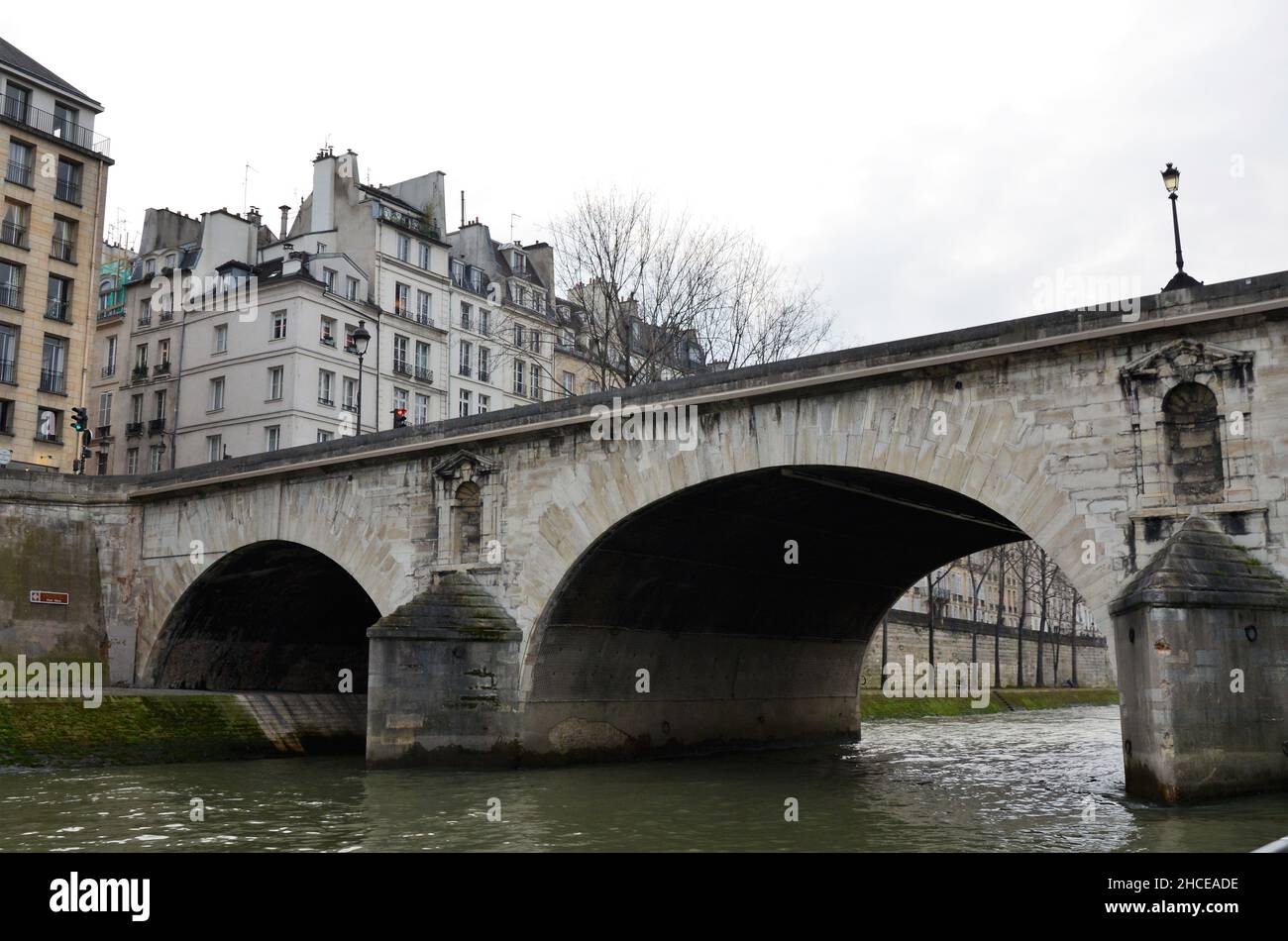 Stone bridges over the river Seine in Paris Stock Photo - Alamy
