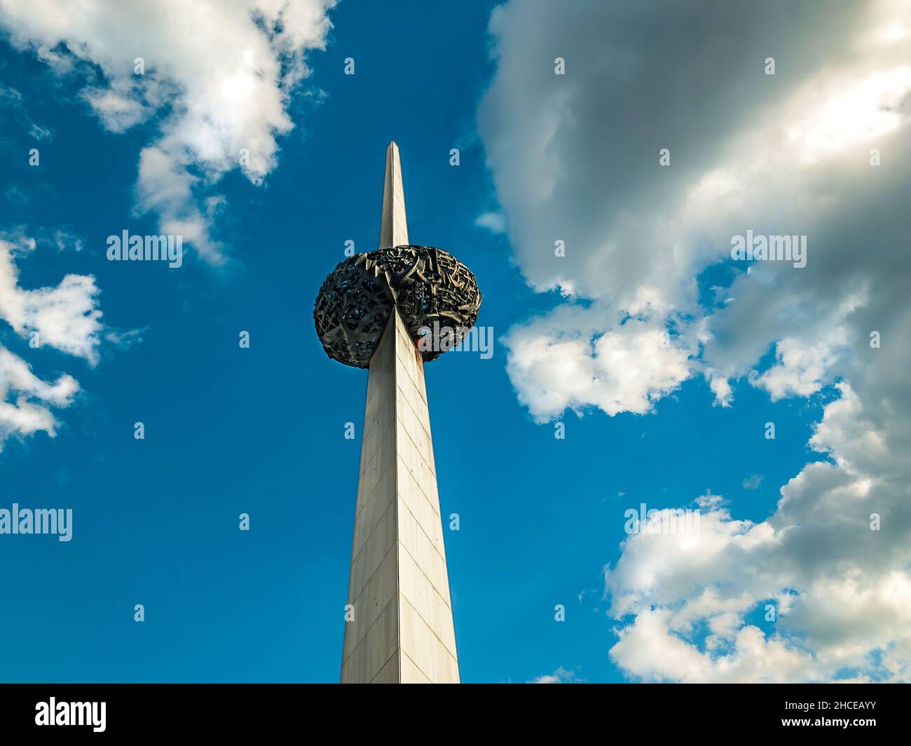 Revolution in modern architecture hi-res stock photography and images ...