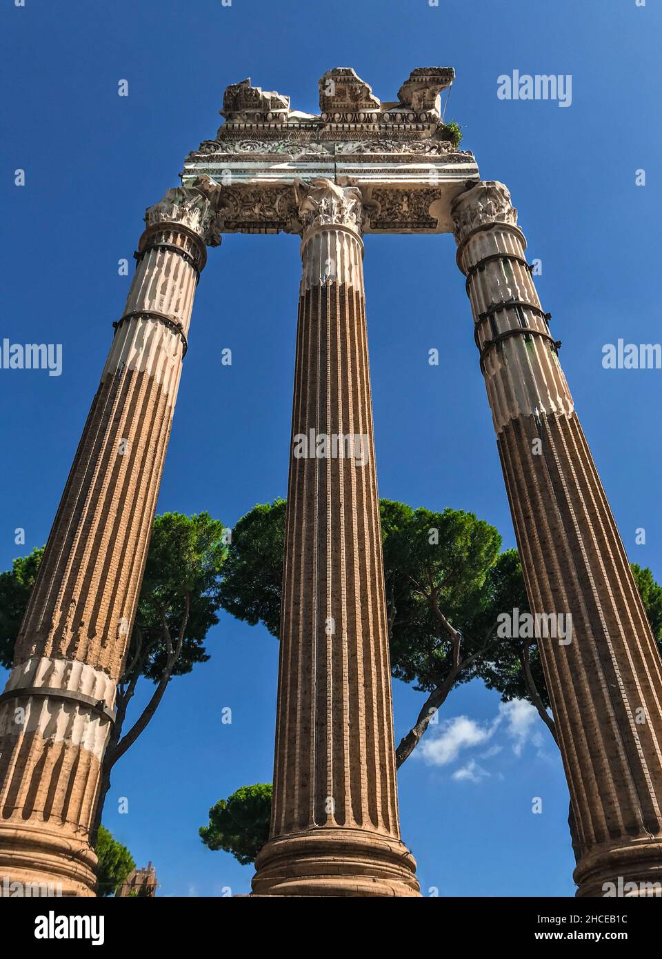 Sculpture of venus genetrix hi-res stock photography and images - Alamy