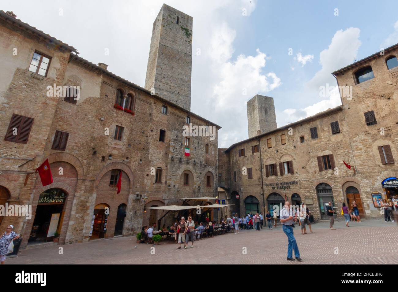 Piazza Cisterna square, San Gimignano, Tuscany, Italy, Europe Stock ...