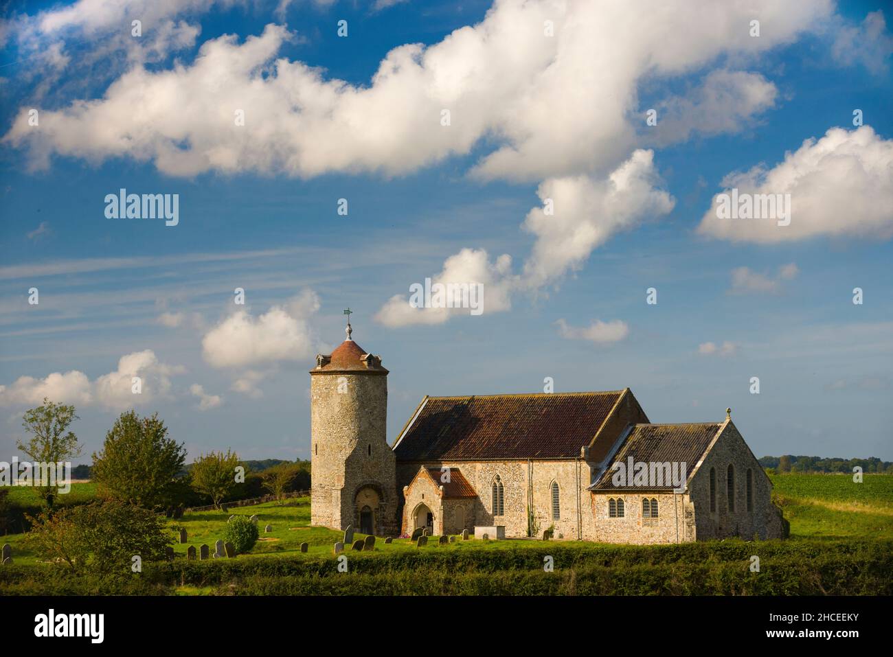Round tower norman church hi-res stock photography and images - Alamy