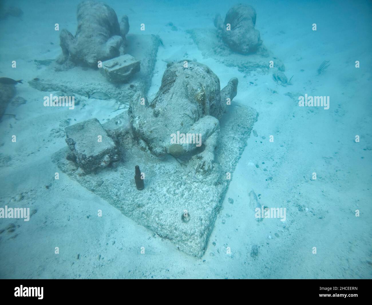 underwater museum of a headless human in mexico Stock Photo - Alamy