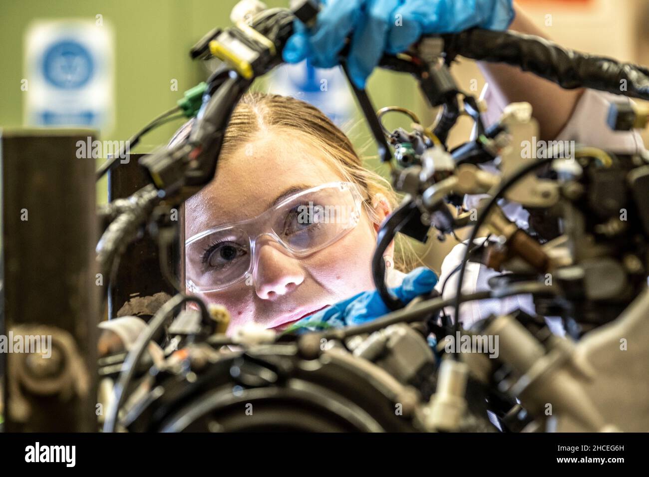 Technical college uk students hi-res stock photography and images - Alamy