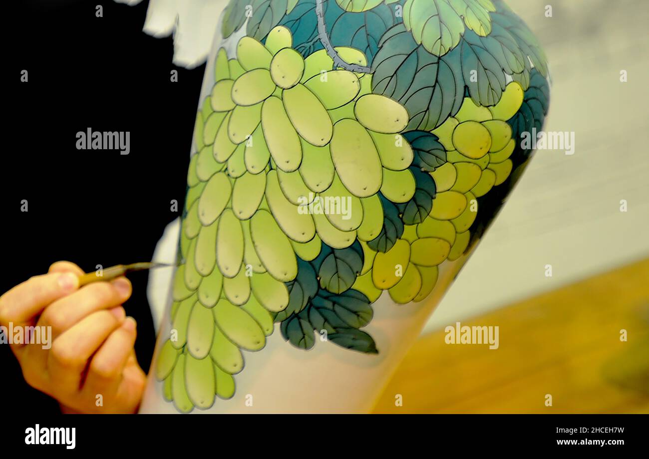 Workeshop hi-res stock photography and images - Alamy