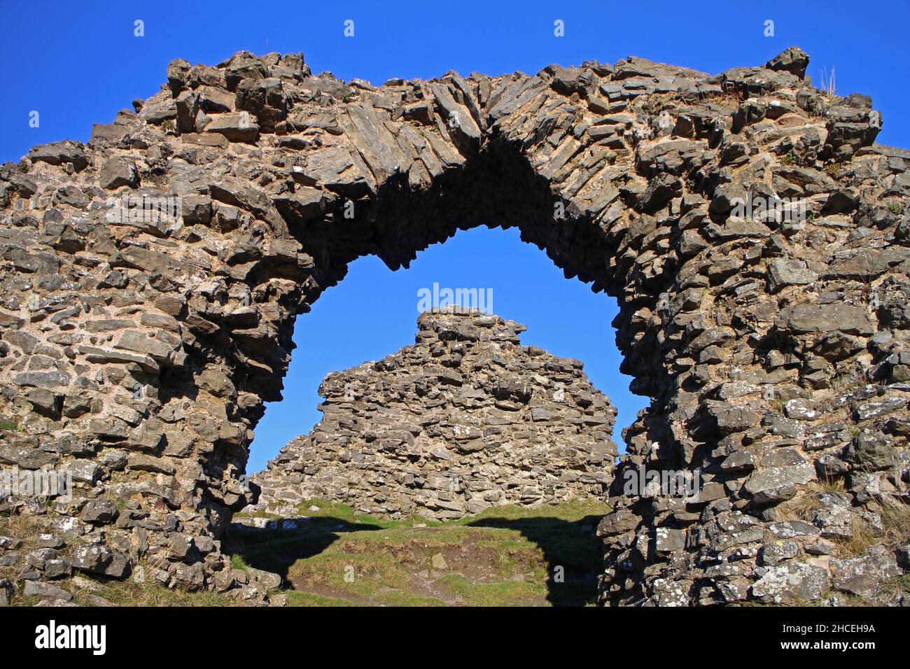 Crow castle wales hi-res stock photography and images - Alamy