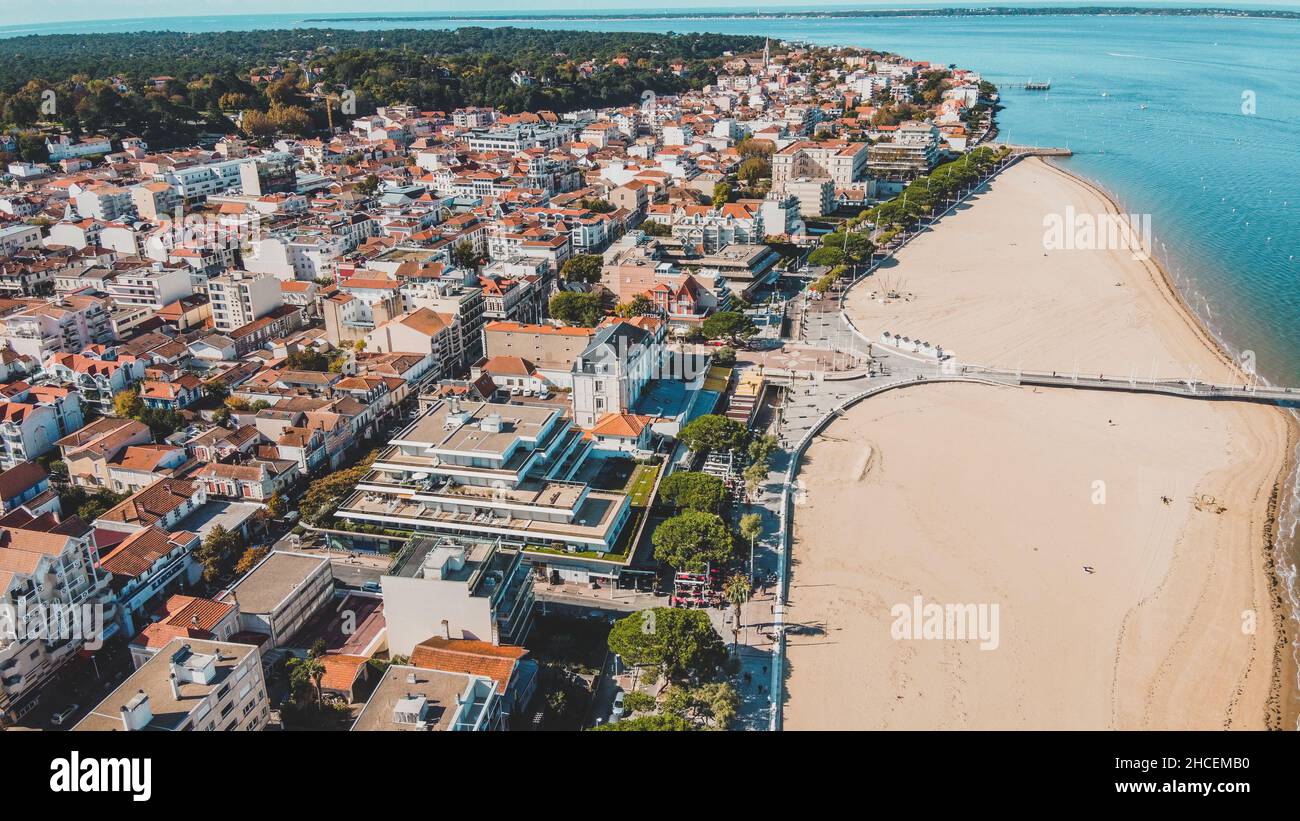 Top view of a beach city on a sunny day Stock Photo - Alamy