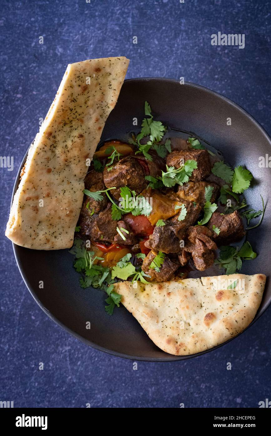 Naan bread beef hi-res stock photography and images - Alamy