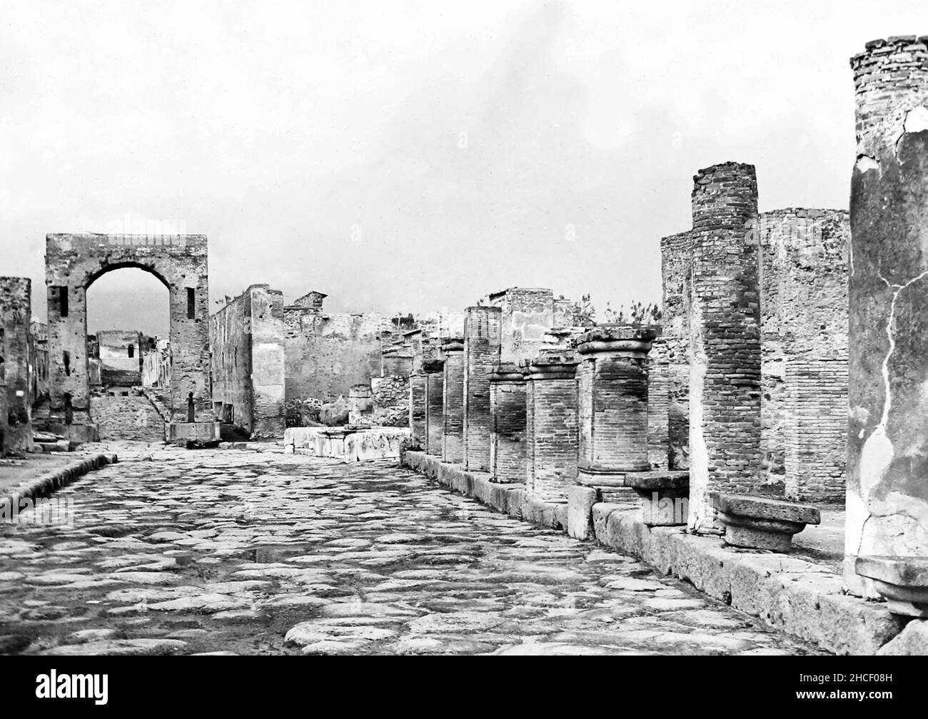 Arch of Caligula, Pompeii, Italy, Victorian period Stock Photo - Alamy