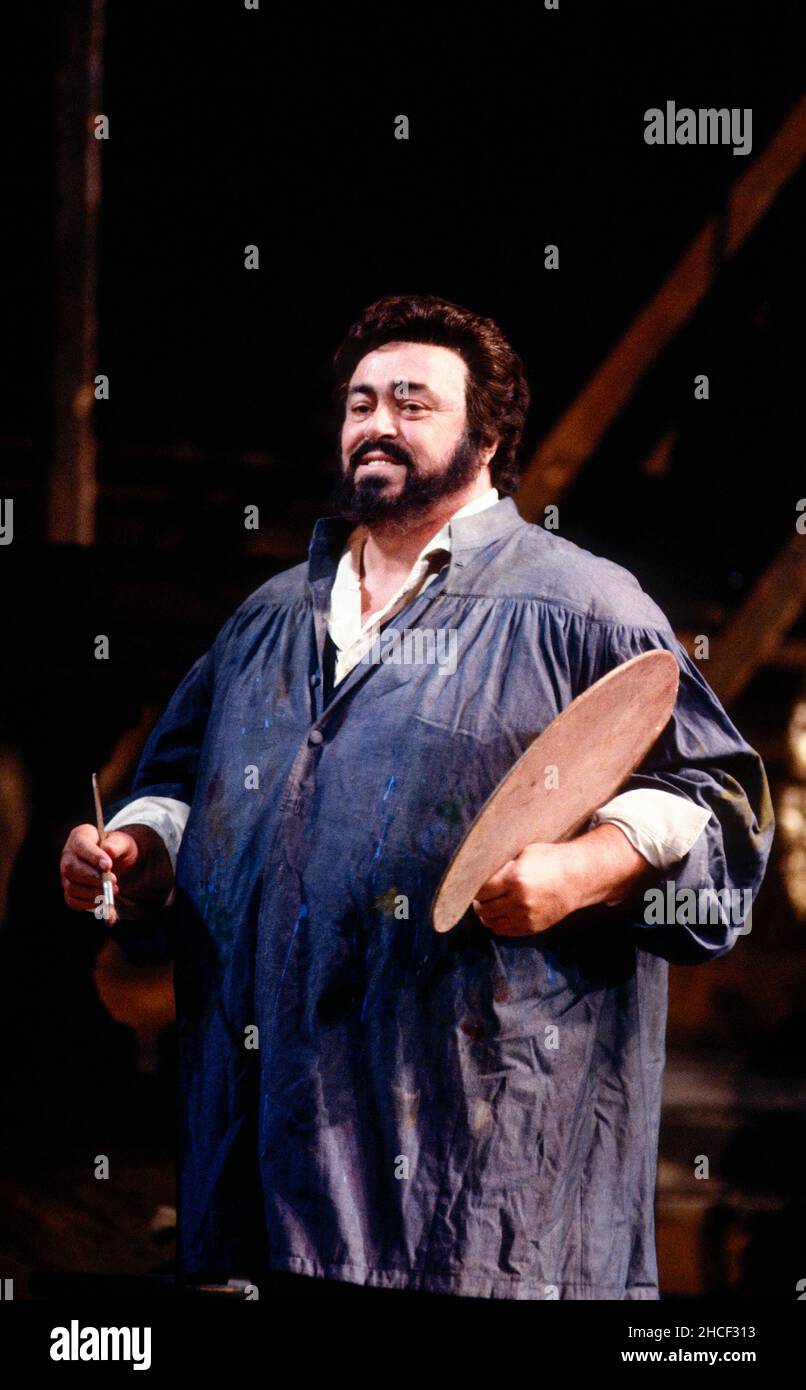 Act I: Luciano Pavarotti (Mario Cavaradossi) in TOSCA by Puccini at The ...