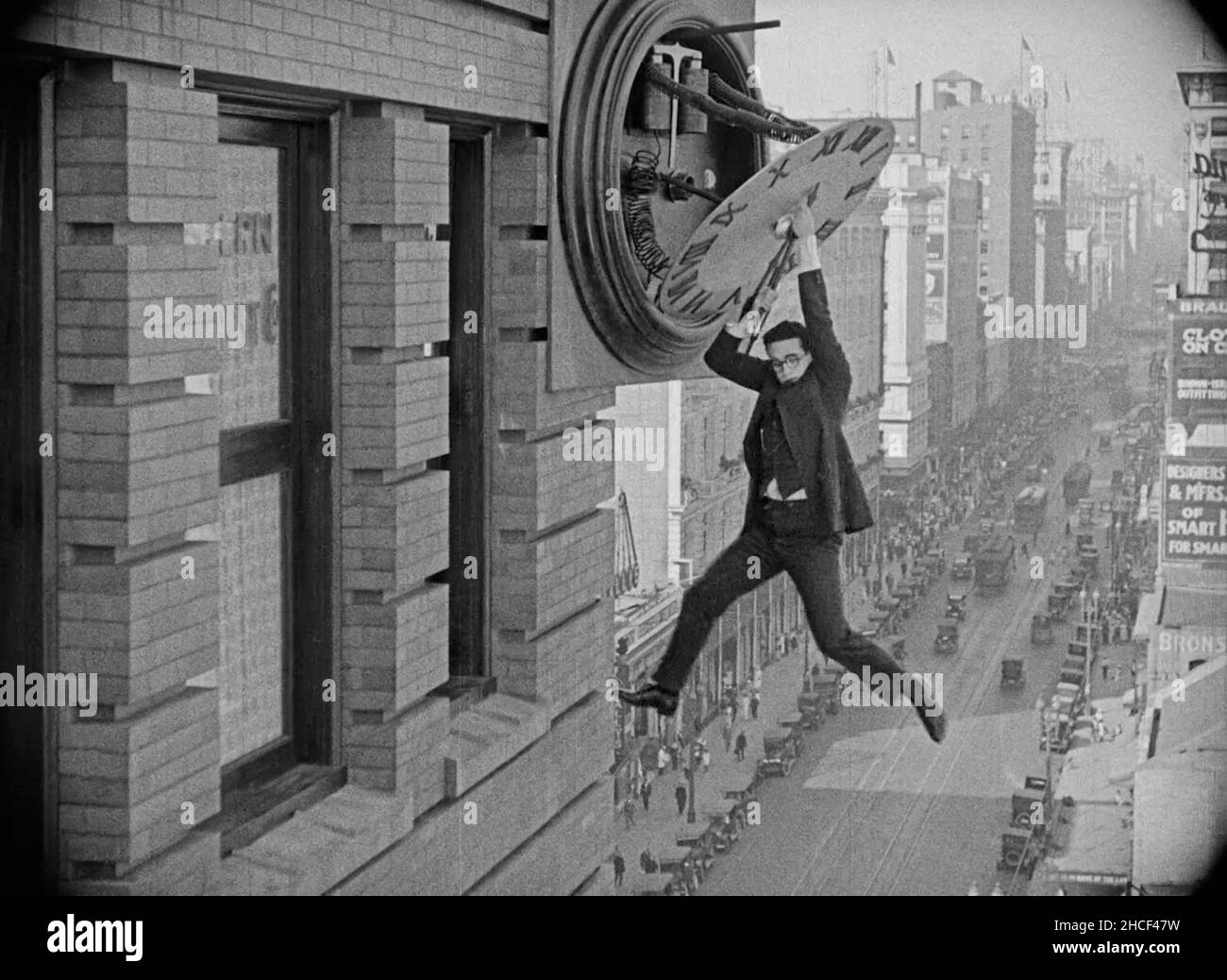 Harold Lloyd in hair raising daredevil stunt from the film Safety Last ...