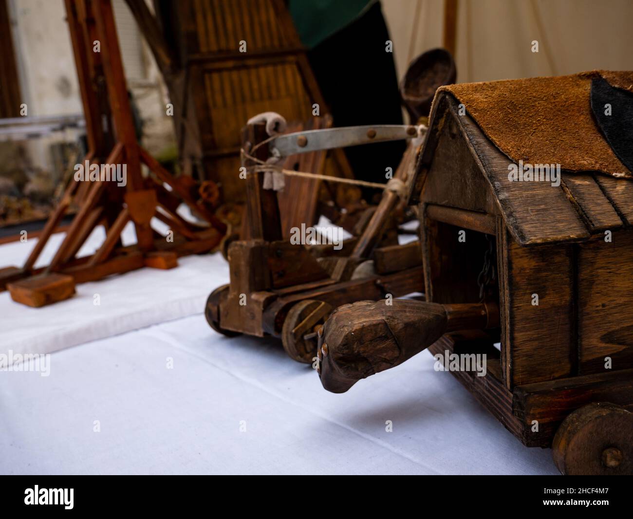 reproduction of a model of a medieval siege ram Stock Photo - Alamy