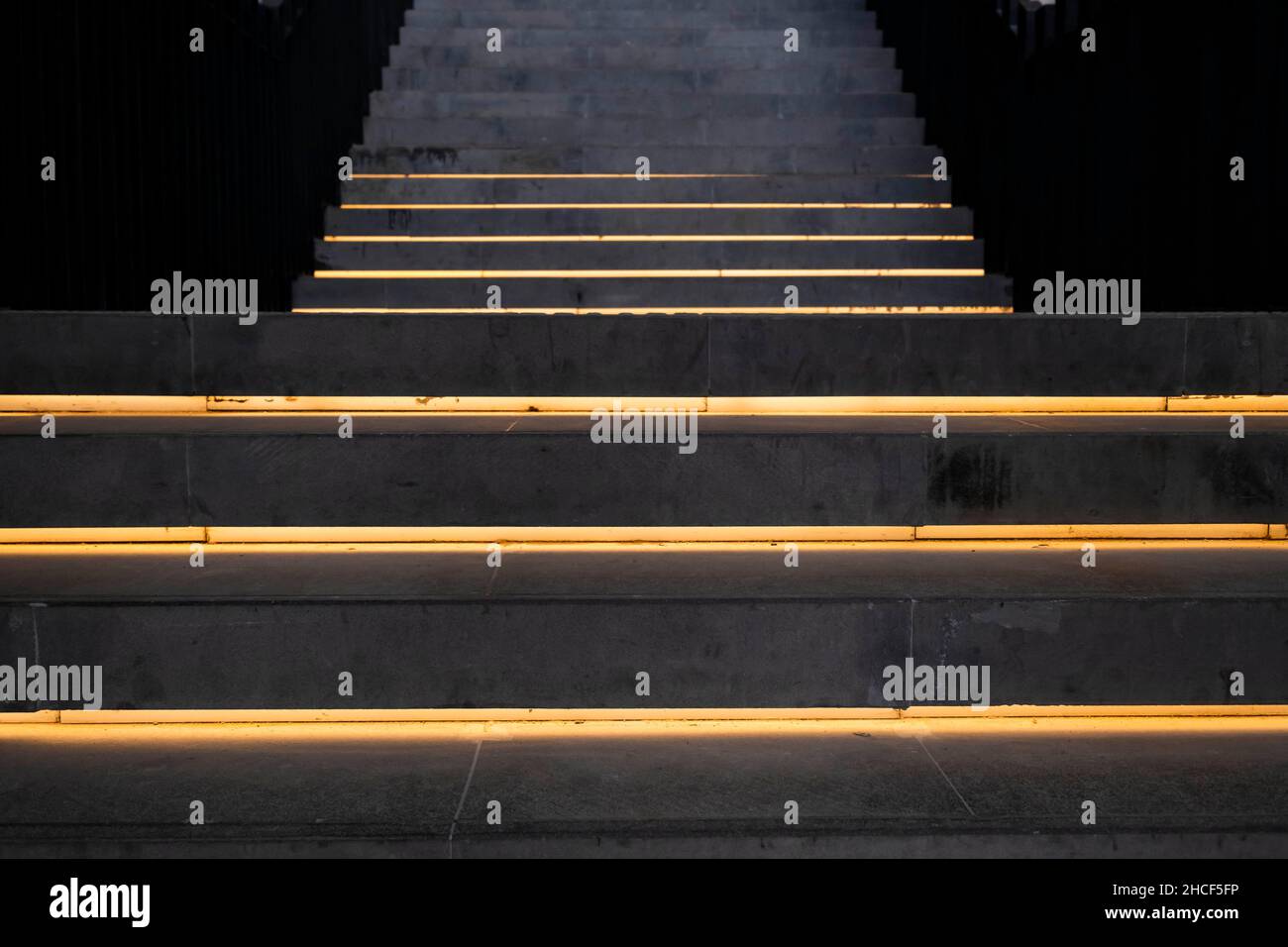 horizontal vertical lines Stock Photo - Alamy