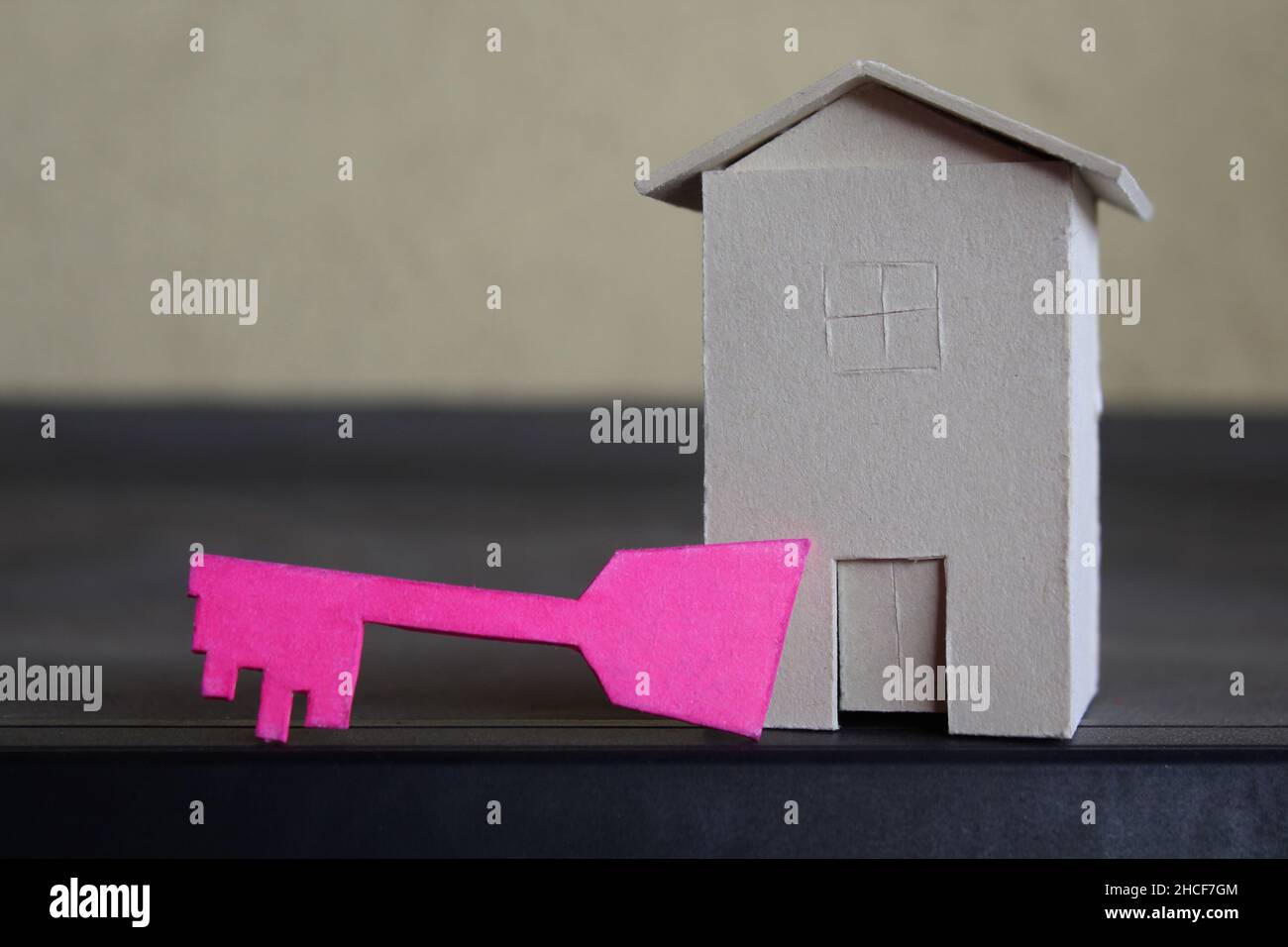 Cardboard model architect hi-res stock photography and images - Alamy