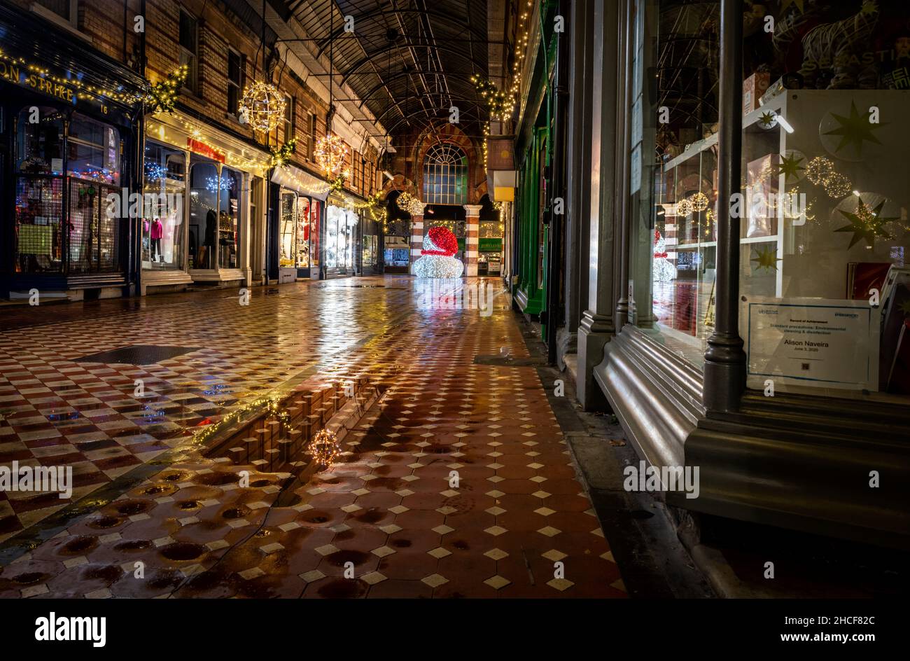 Westbourne shopping arcade Stock Photo - Alamy