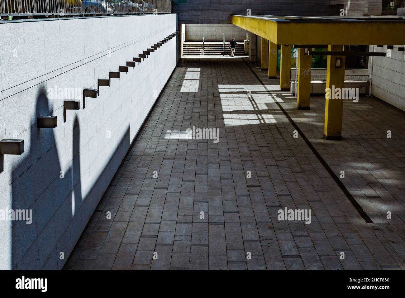 Exterior view of a sidewalk next to a building Stock Photo - Alamy