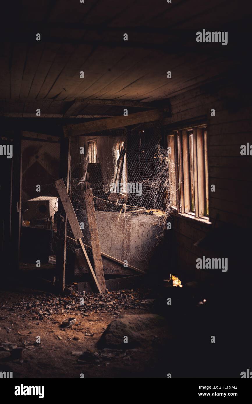 Interior view of a room with destroyed walls and floor Stock Photo - Alamy