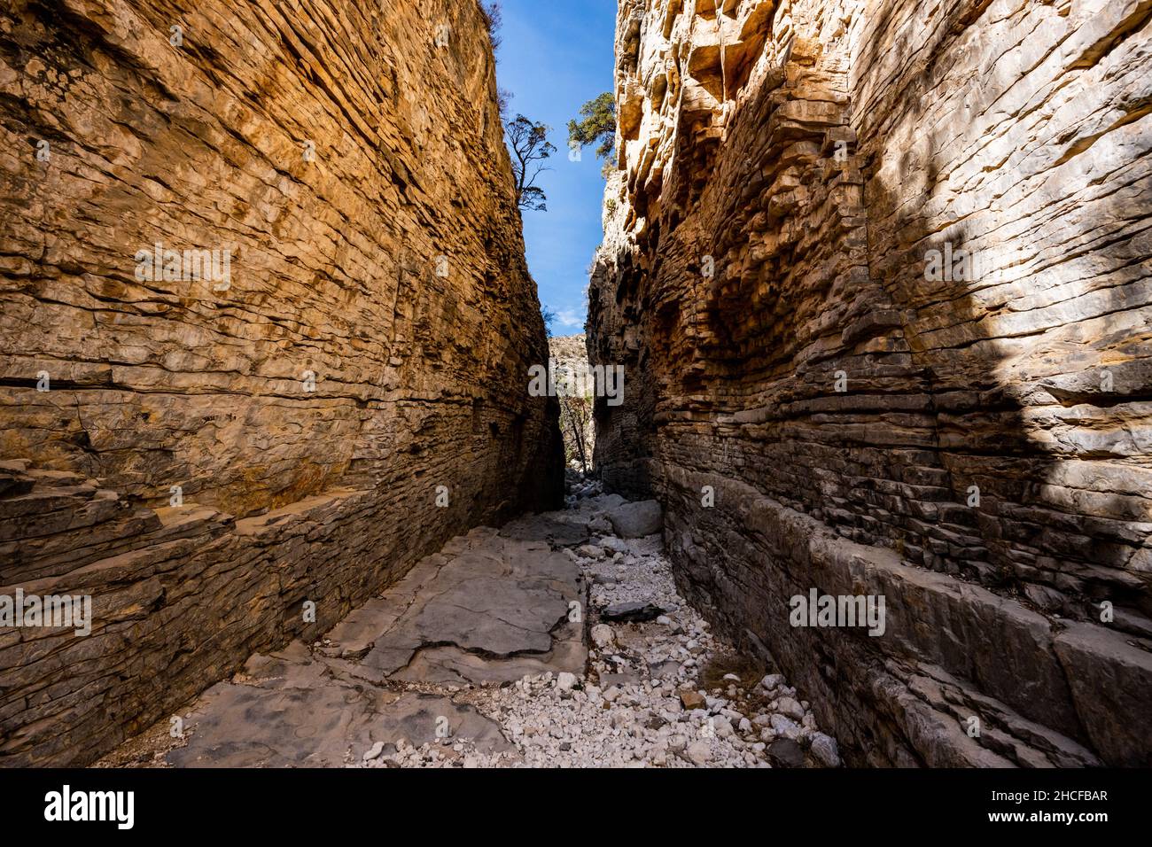 Sunlight Beginning To Reach To The Bottom of The Devils Hall in ...
