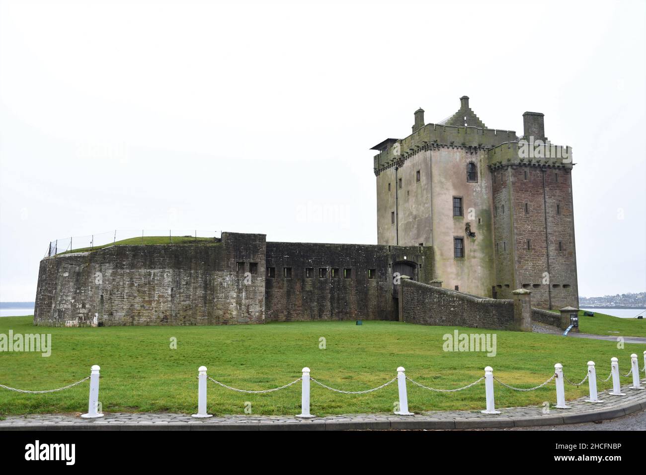 Broughty ferry castle hi-res stock photography and images - Alamy