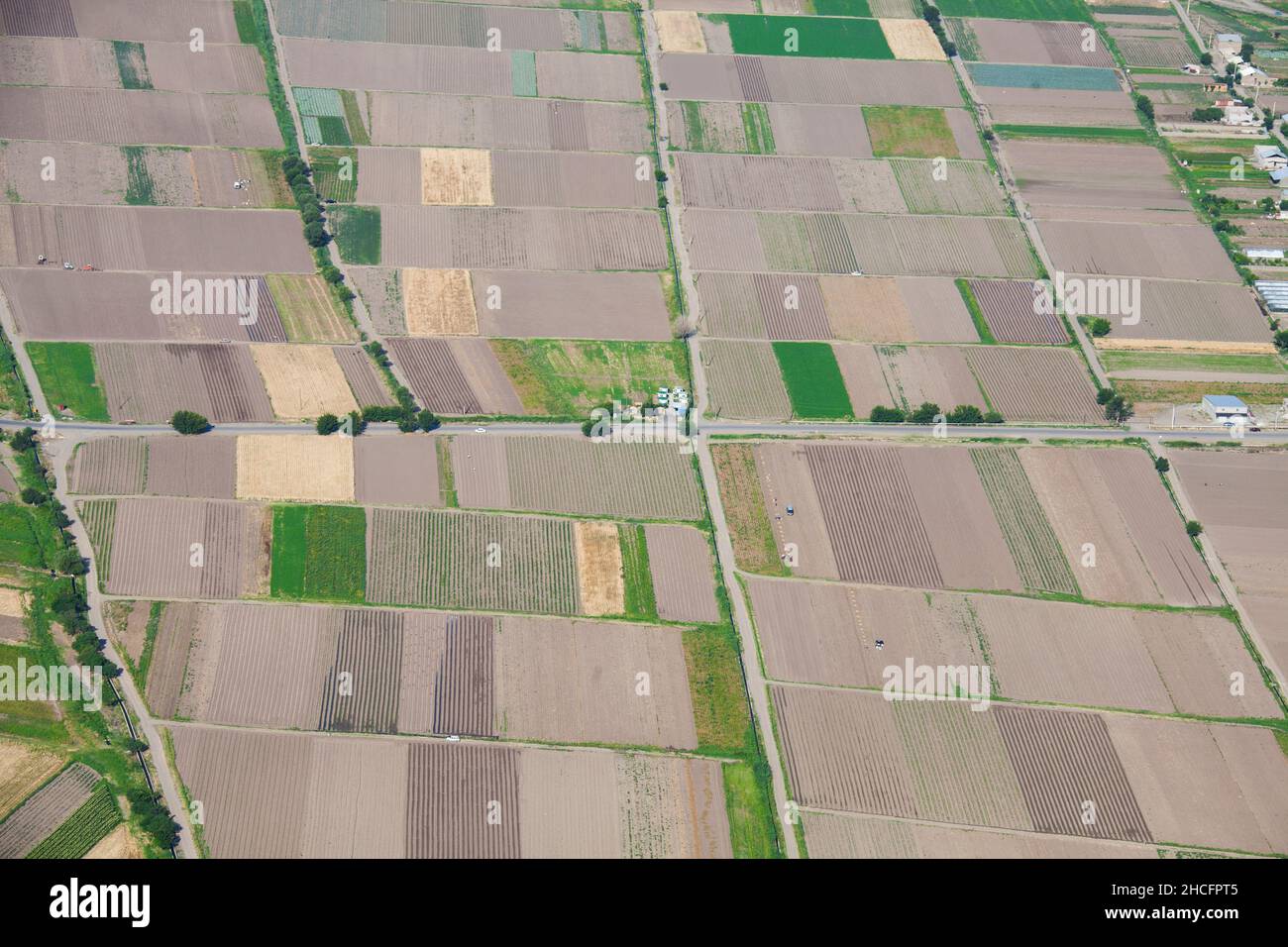 Aerial view foggy fields hi-res stock photography and images - Alamy