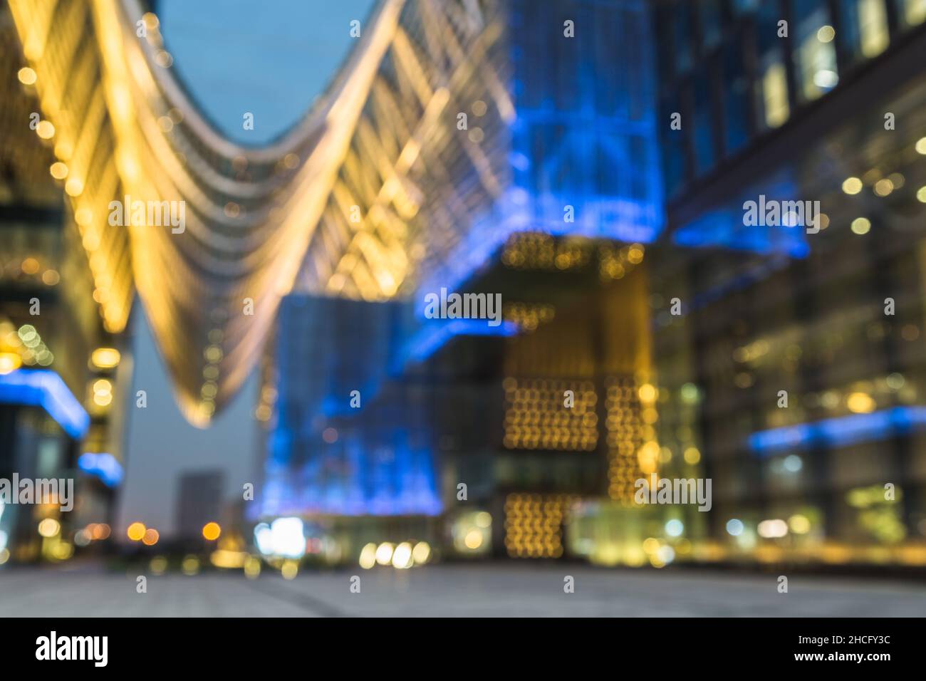 Blur buildings hi-res stock photography and images - Alamy