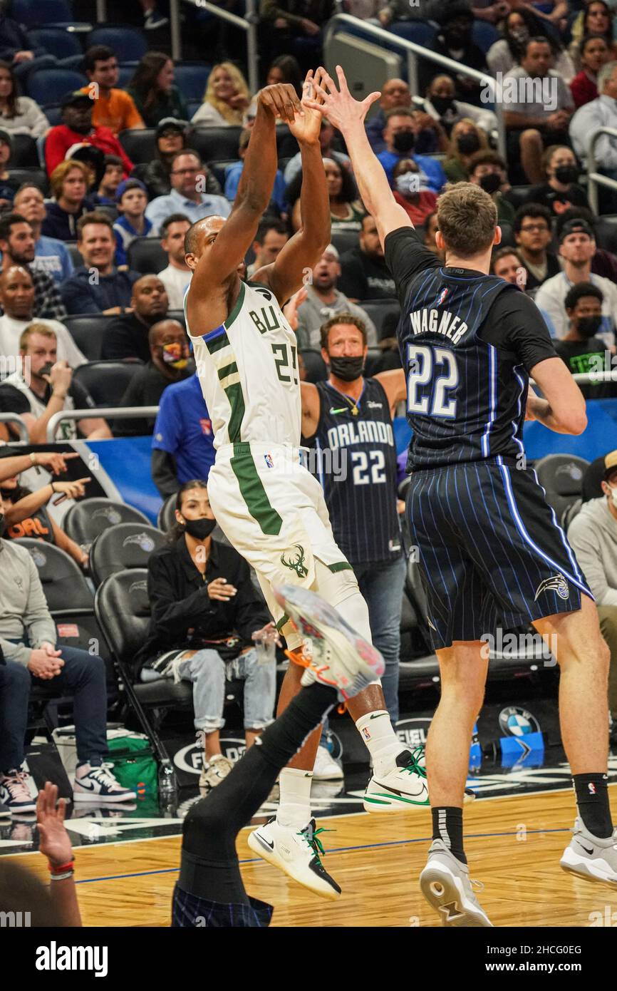 Kris middleton hi-res stock photography and images - Alamy