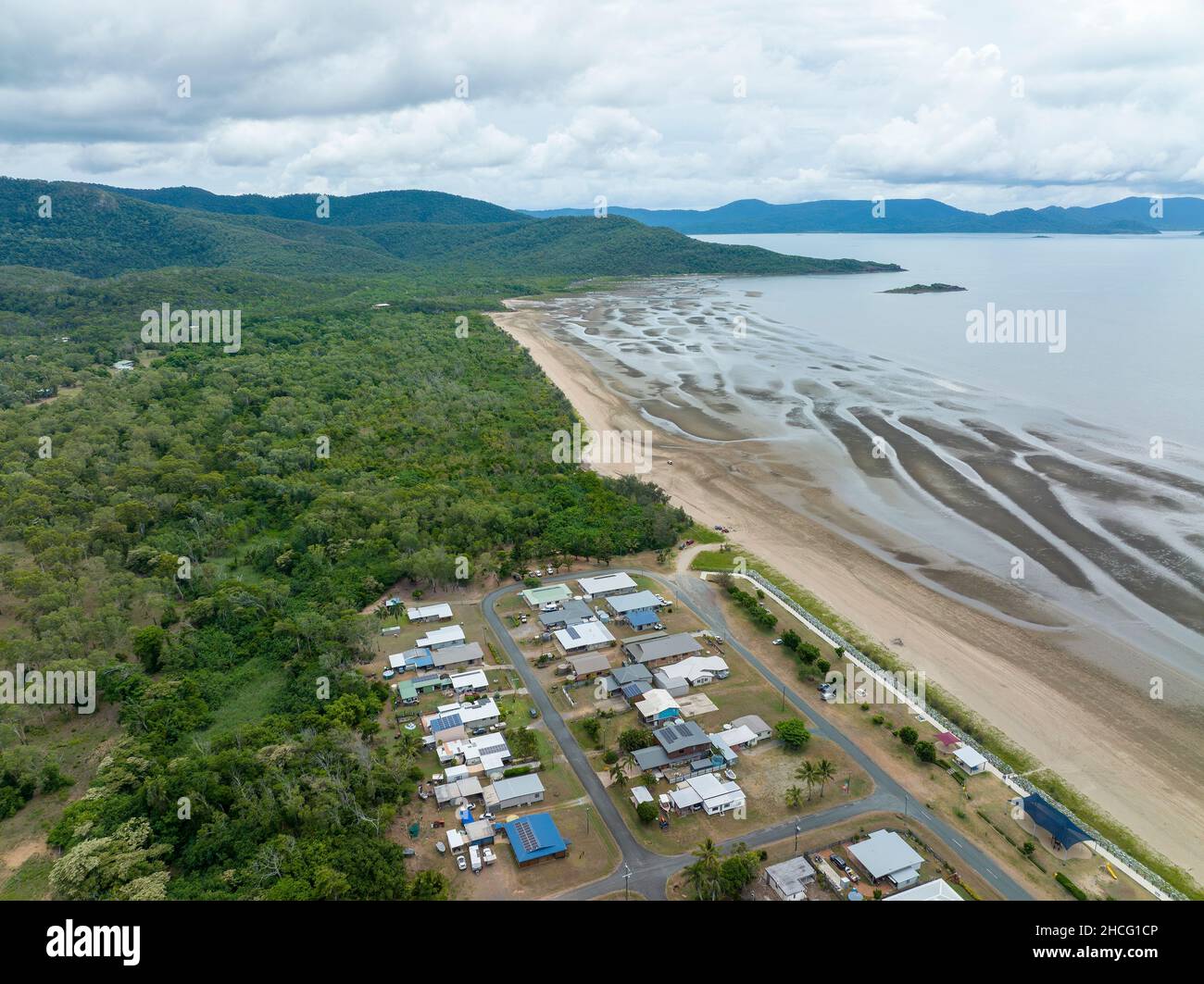 The small seaside township of Conway Beach, Queensland, Australia Stock ...