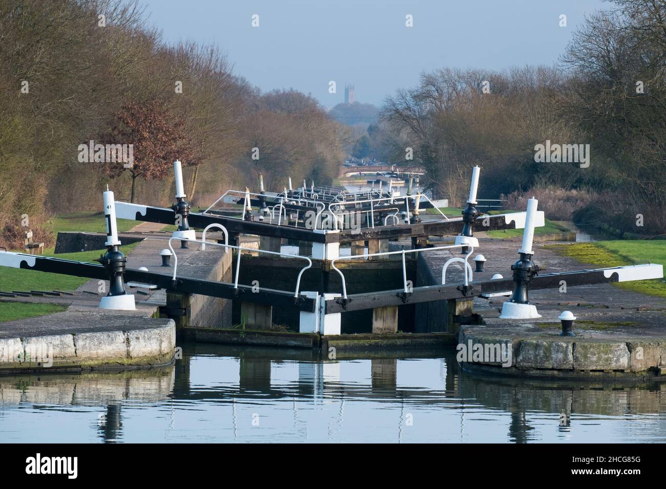 Warwick gates hi-res stock photography and images - Alamy