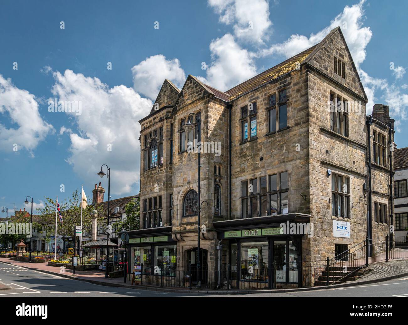 Building east grinstead hi-res stock photography and images - Alamy