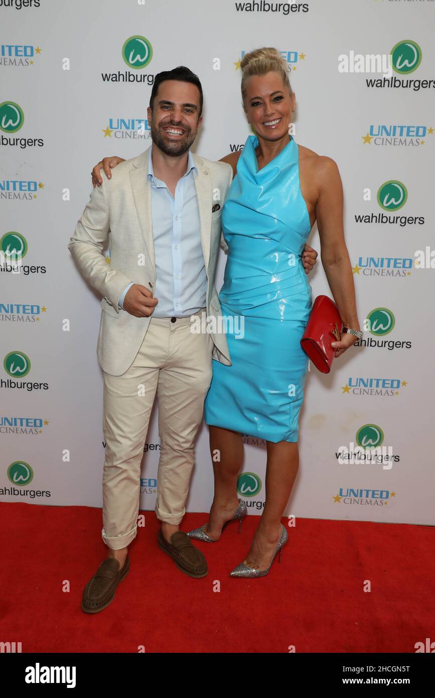 Cara the duchess of double bay hi-res stock photography and images - Alamy