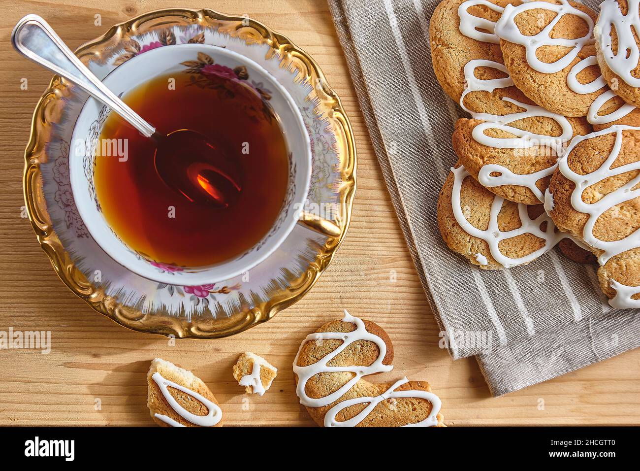 Wooden table from above tea hi-res stock photography and images - Alamy