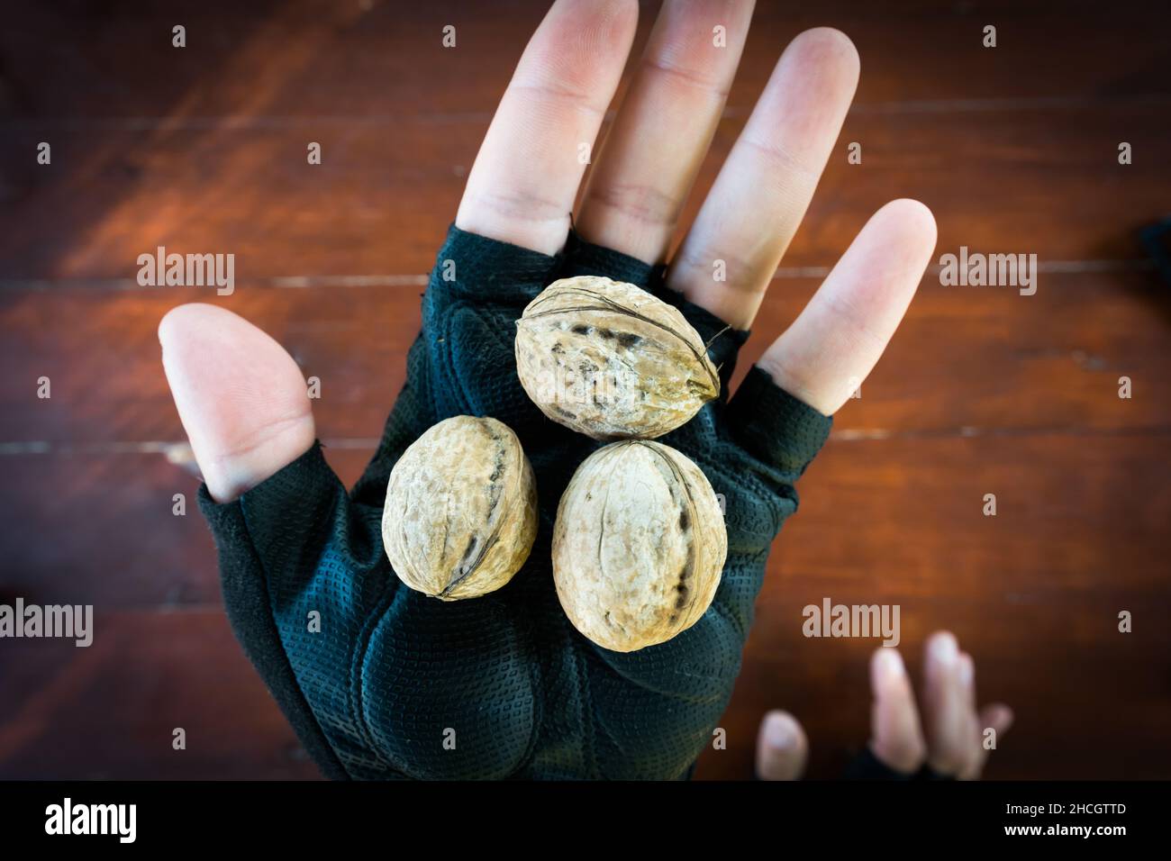 One way gloves hi-res stock photography and images - Alamy