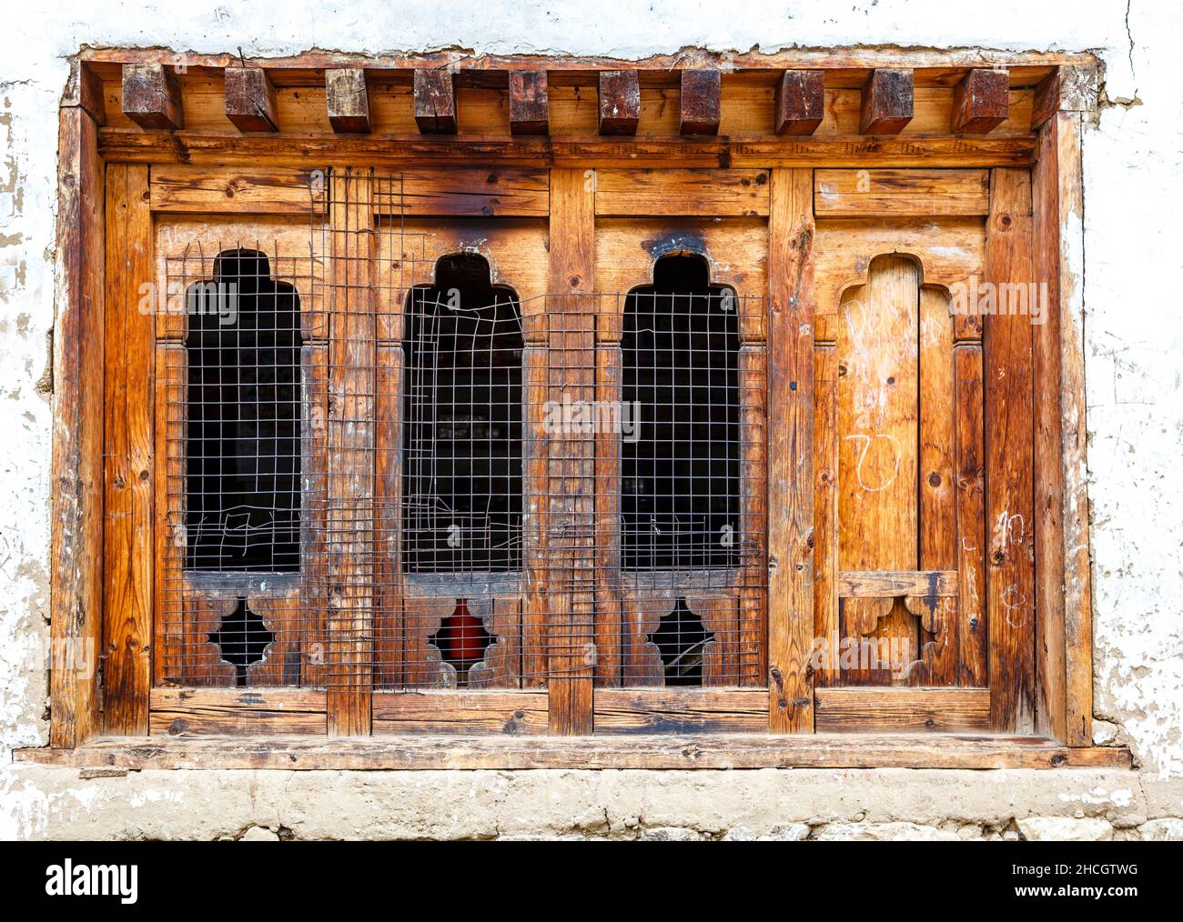 Old wooden window in Bhutanse style, Thimphu, Bhutan, Asia Stock Photo ...