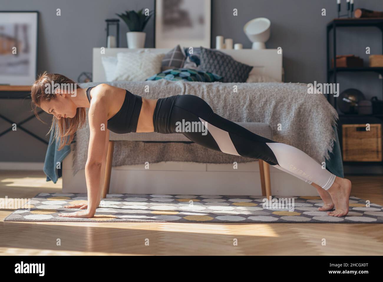 Full plank hi-res stock photography and images - Alamy