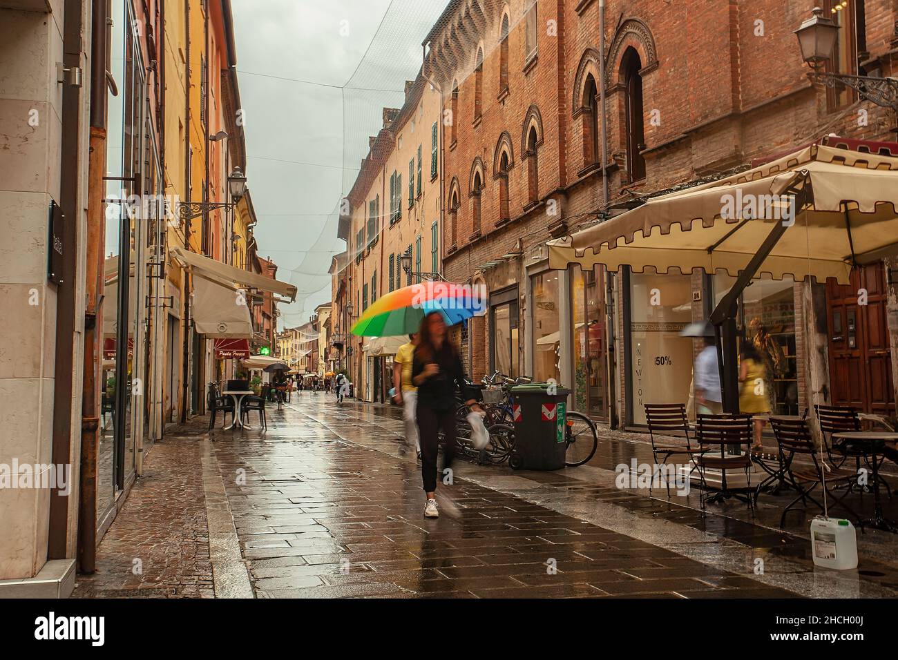 Italian city hi-res stock photography and images - Alamy