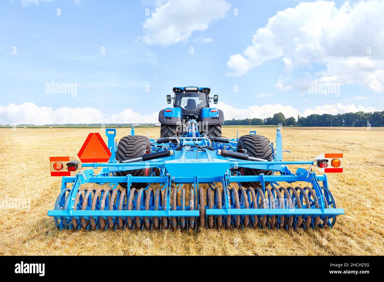Central harrow hi-res stock photography and images - Alamy