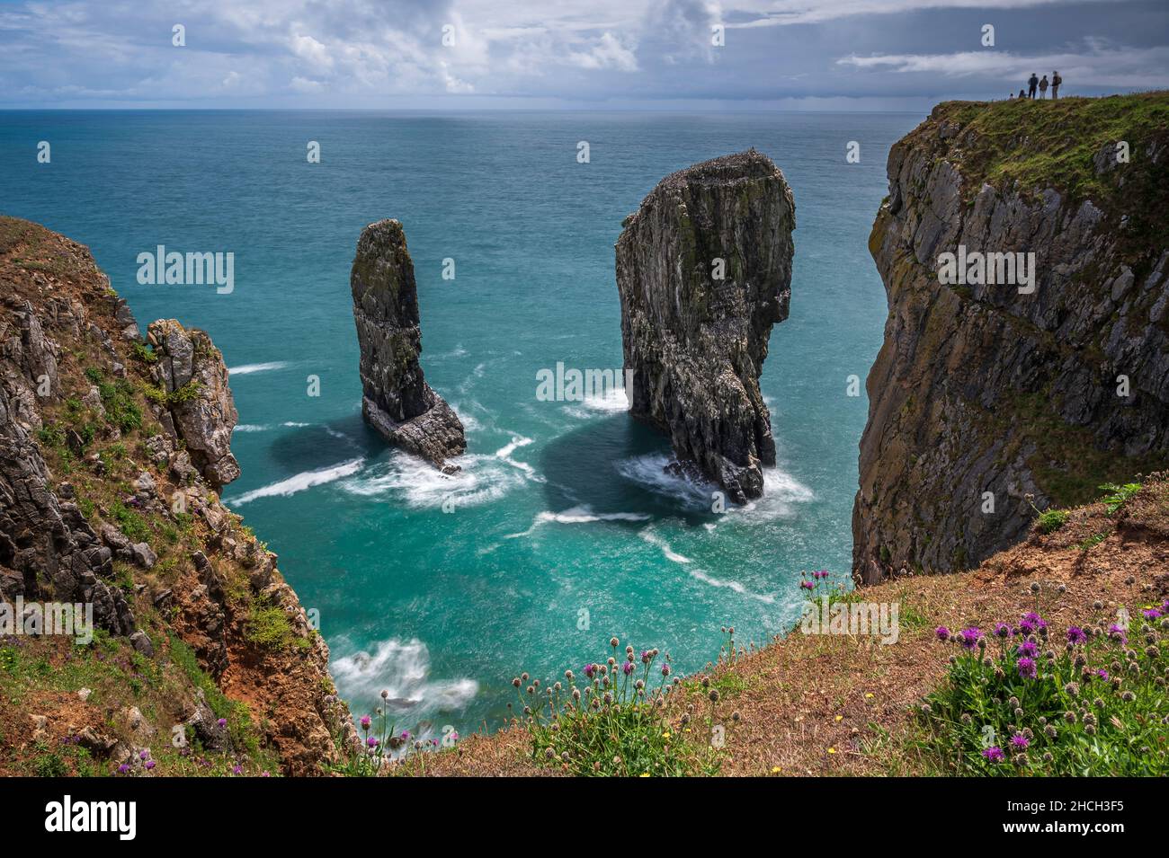 Pembrokeshire geological hi-res stock photography and images - Alamy