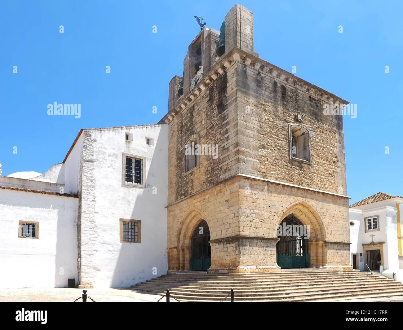 Beautiful cathedral of Faro, interesting architecture at the Algarve ...