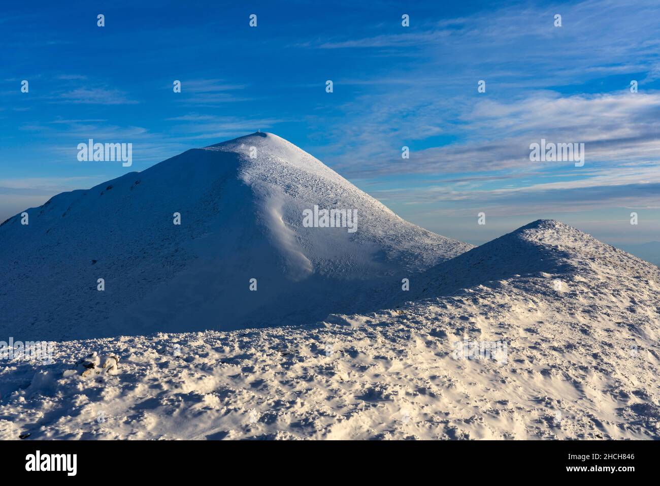 Central apennines italy hi-res stock photography and images - Alamy