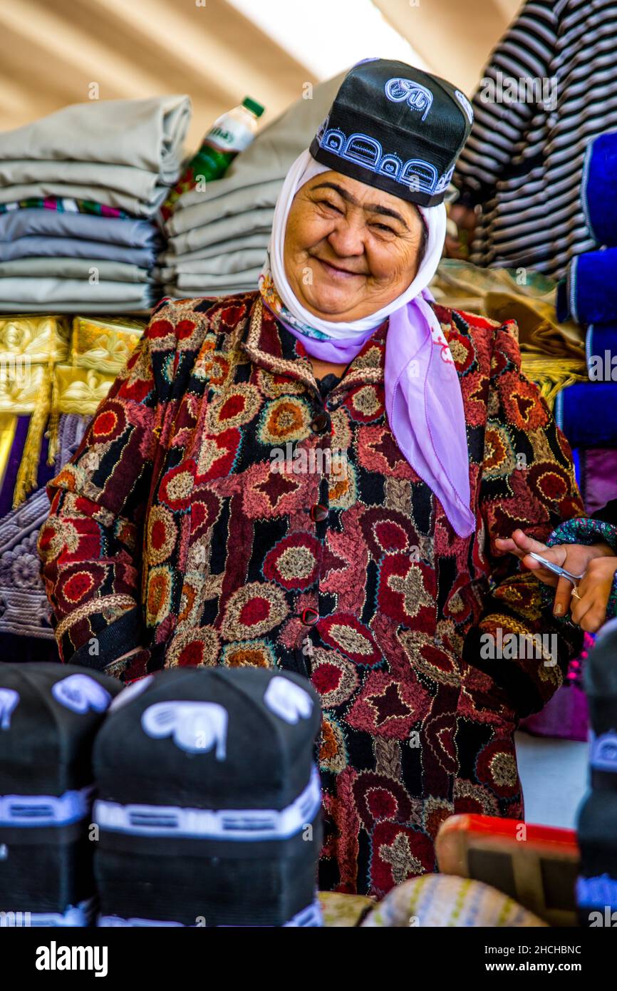 Typical Uzbek hats, Siab bazaar, typical oriental, Samarkand ...