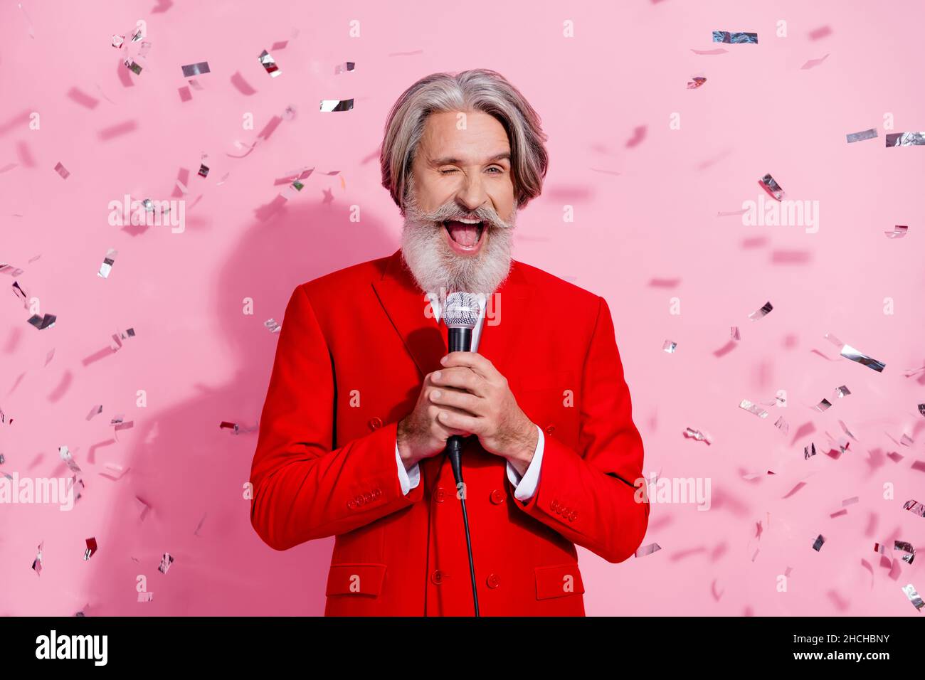 Portrait of attractive cheerful cool funky trendy grey-haired man mc ...