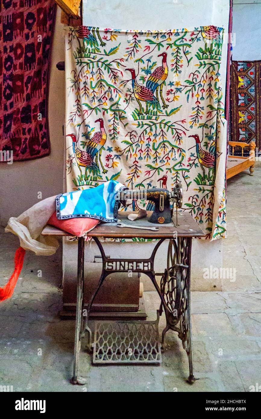 Sewing machine, Tim Abdullakhan, fabric and silk goods trading wagons ...