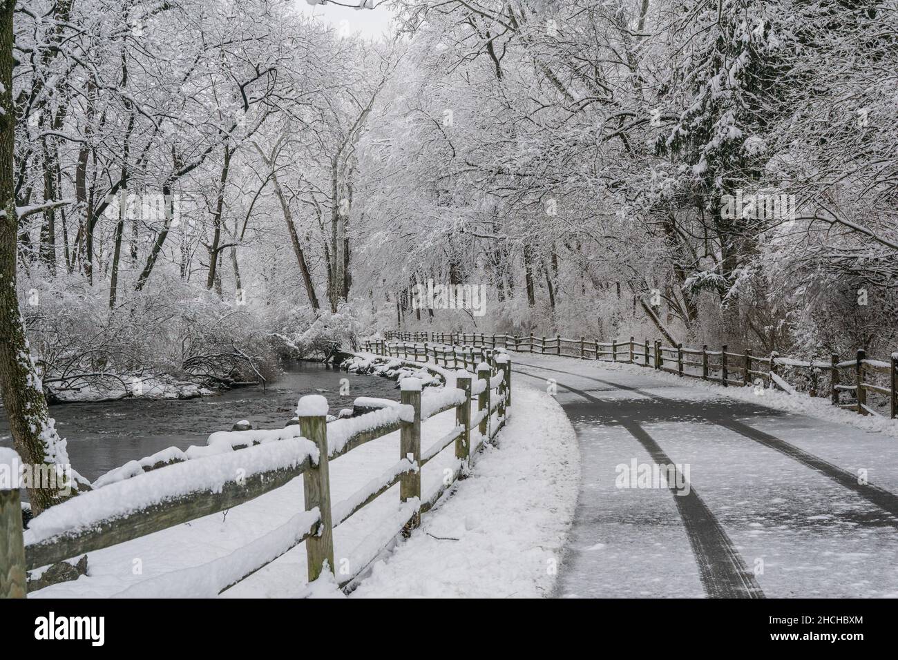 Snow covered country road in rural Pennsylvania Stock Photo - Alamy