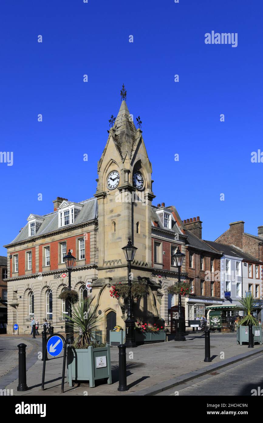 The Clock Tower and Musgrave Monument, Market Square, Penrith town ...
